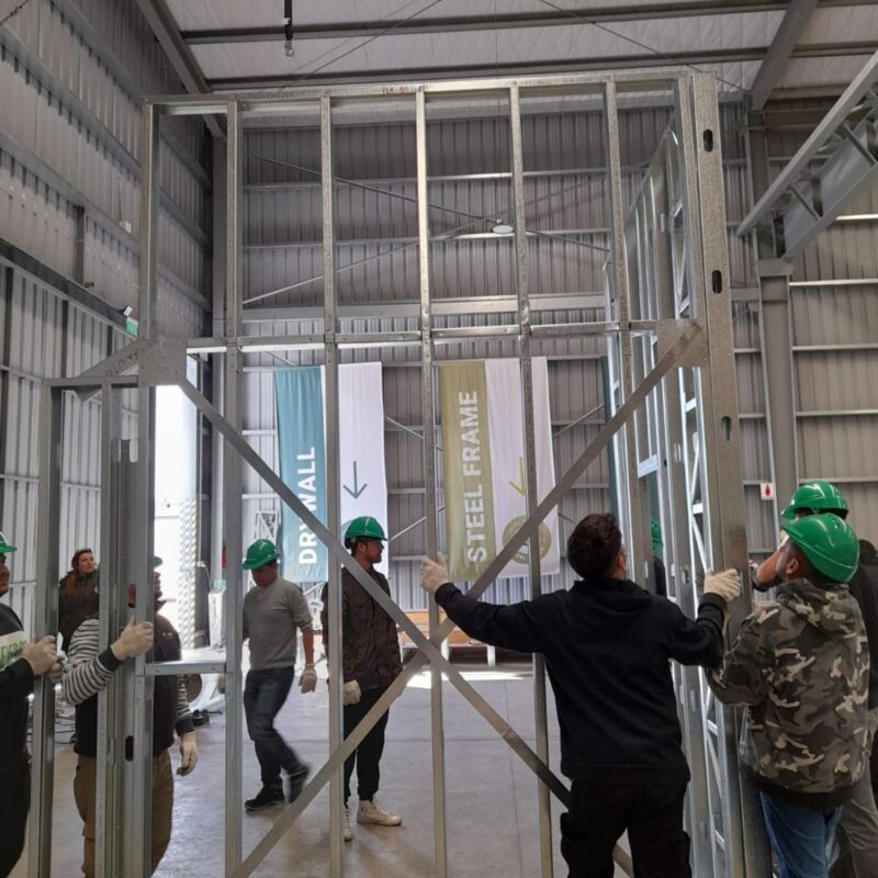 INTRODUCCIÓN AL SISTEMA STEEL FRAME - Perfiles JMA