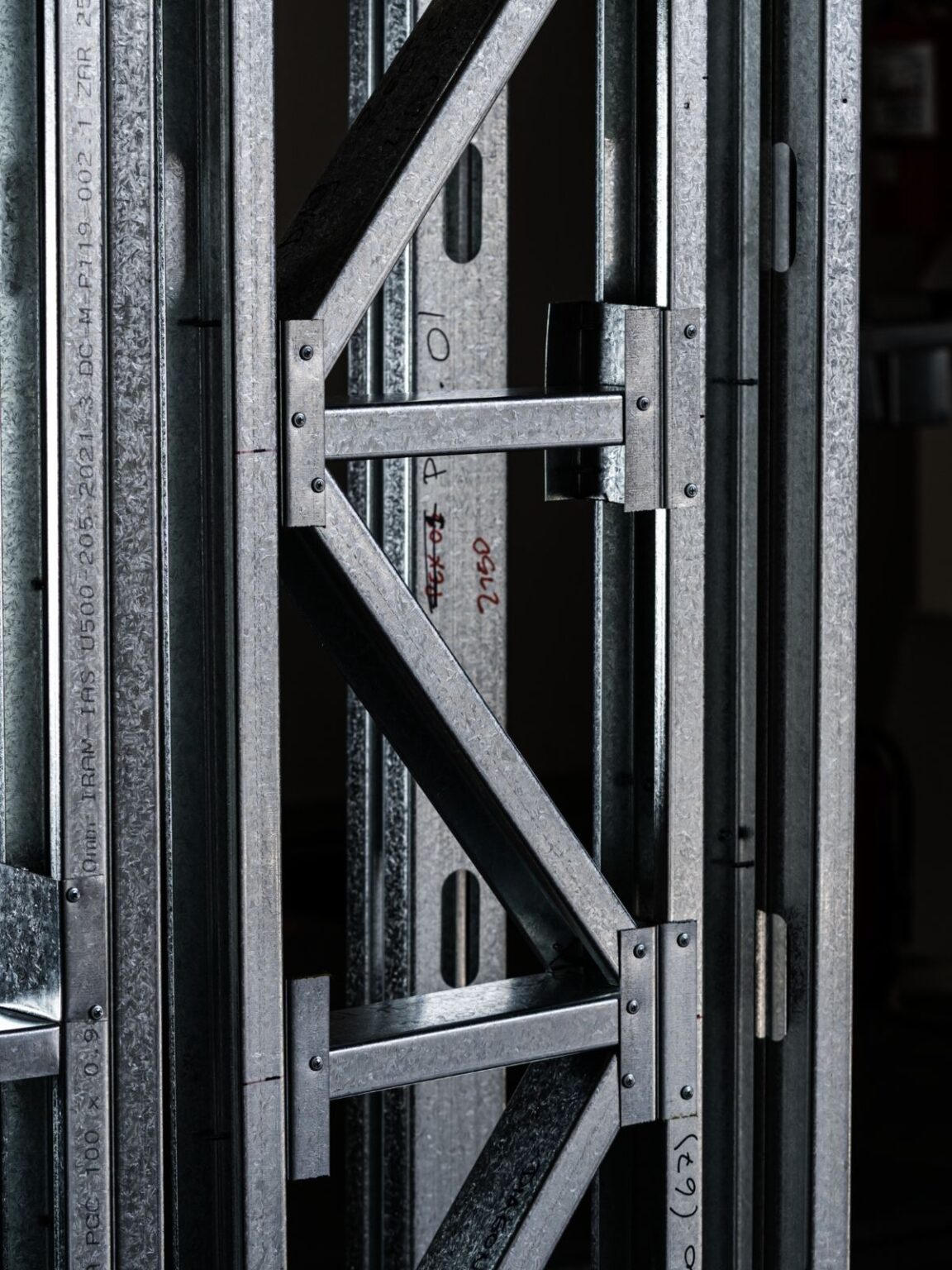 Estructuras reticuladas en Steel Frame 2026 - Perfiles JMA